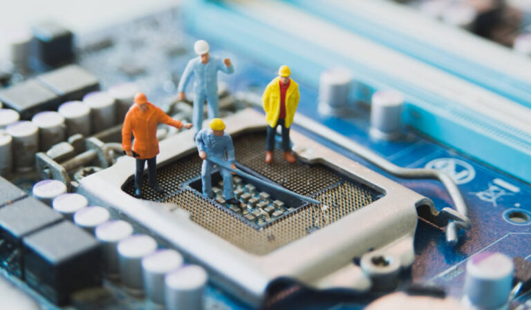 Perito informático: qué hace y cuándo necesitas un peritaje